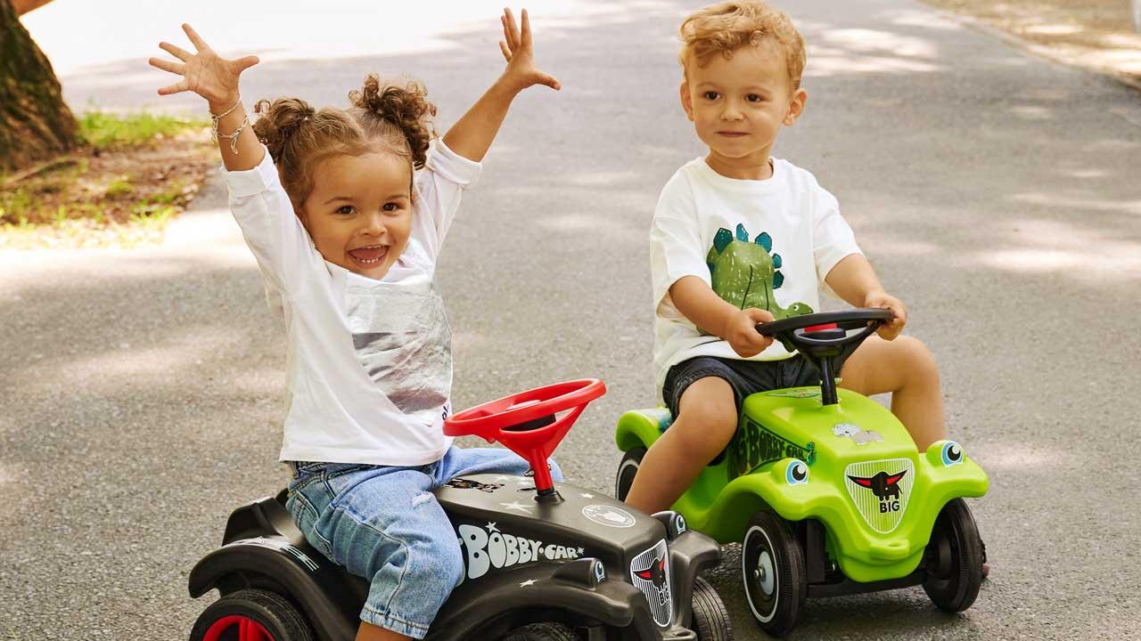 Outdoor toys: fun activities for children outdoors